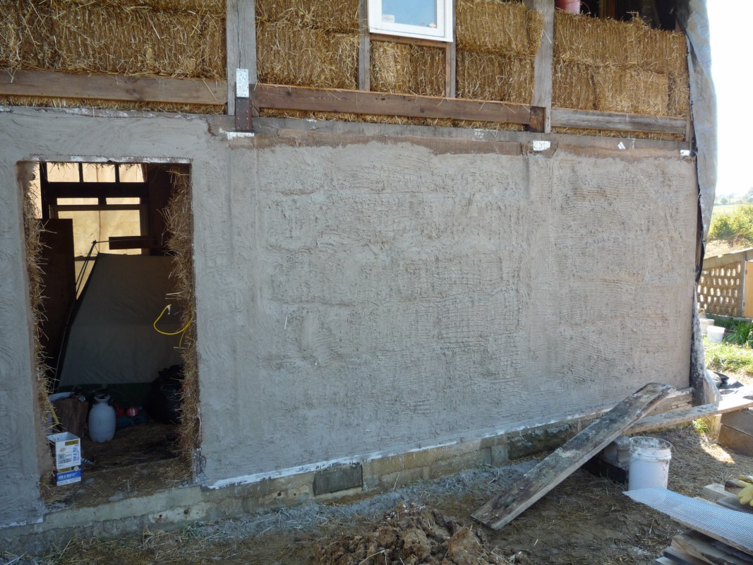 Dan's DR Blog: Straw walls and lime plaster